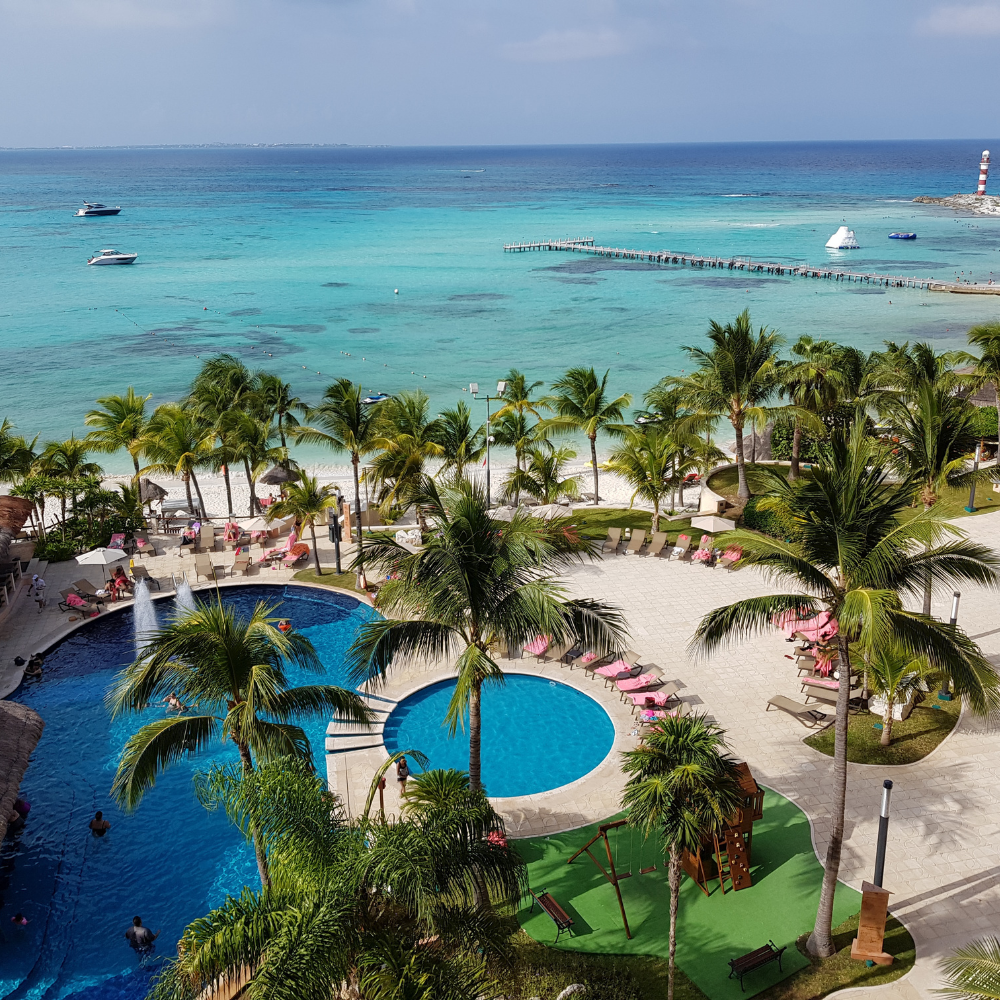 5 Digital Messaging Features to Enhance the Resort Experience | Kipsu