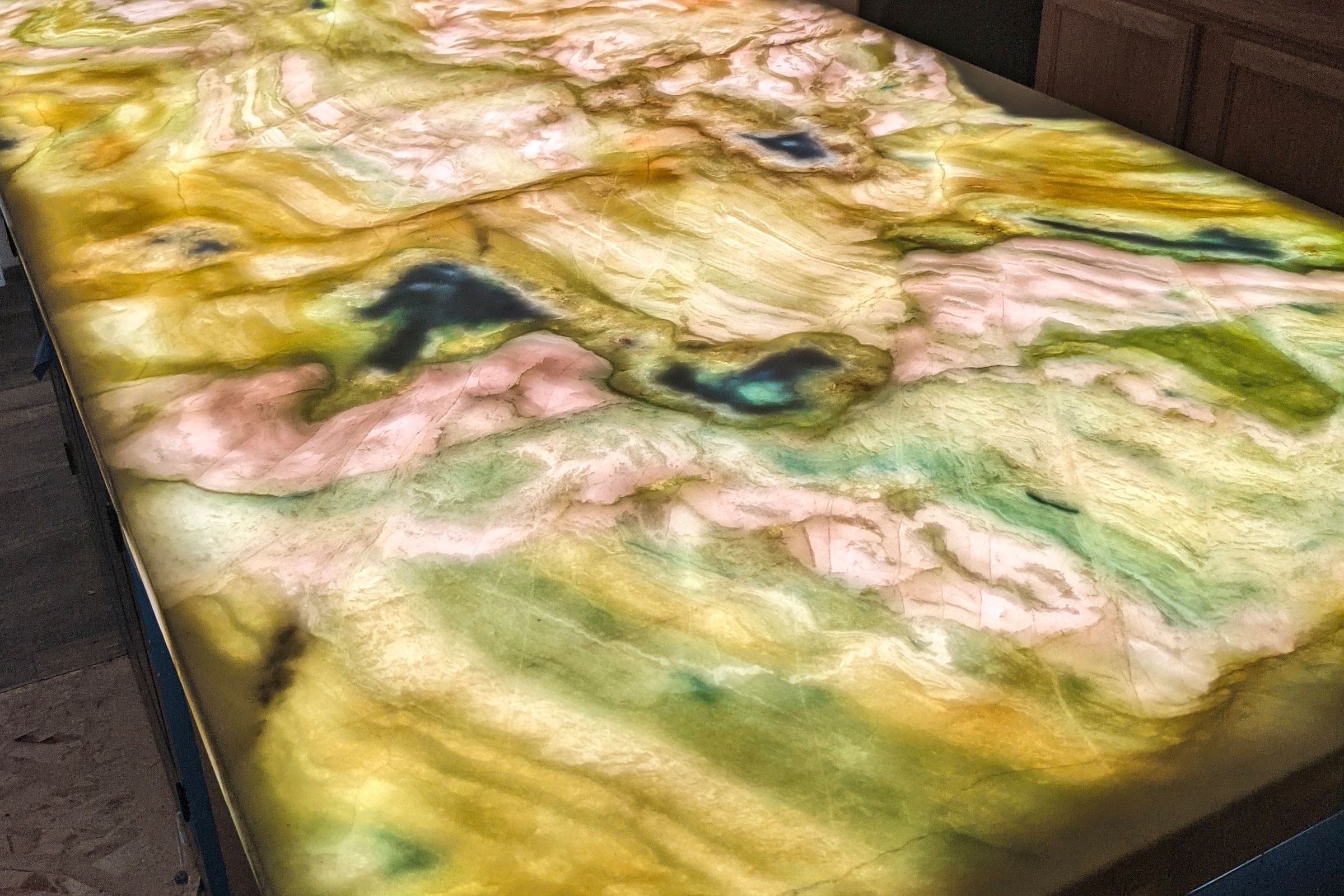 Lumen Quartzite Countertop