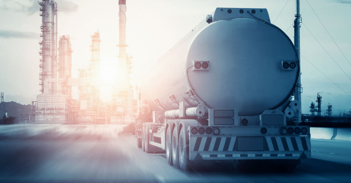 Oil and Gas Logistics: A Guide to Overcoming Obstacles
