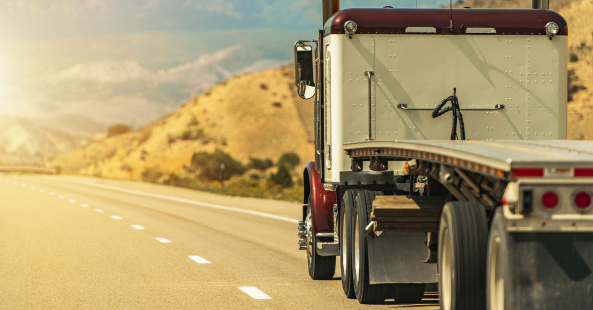 A Guide to Flatbed Freight Shipping & Delivery | Wicker Park Logistics