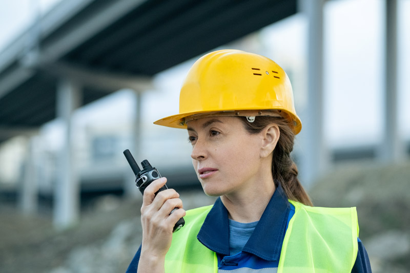 Two Way Radios - Metro Mobile