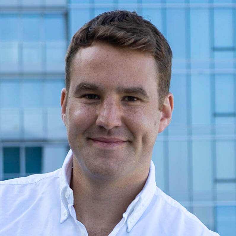 Brett Lyons's Instagram, Twitter & Facebook on IDCrawl