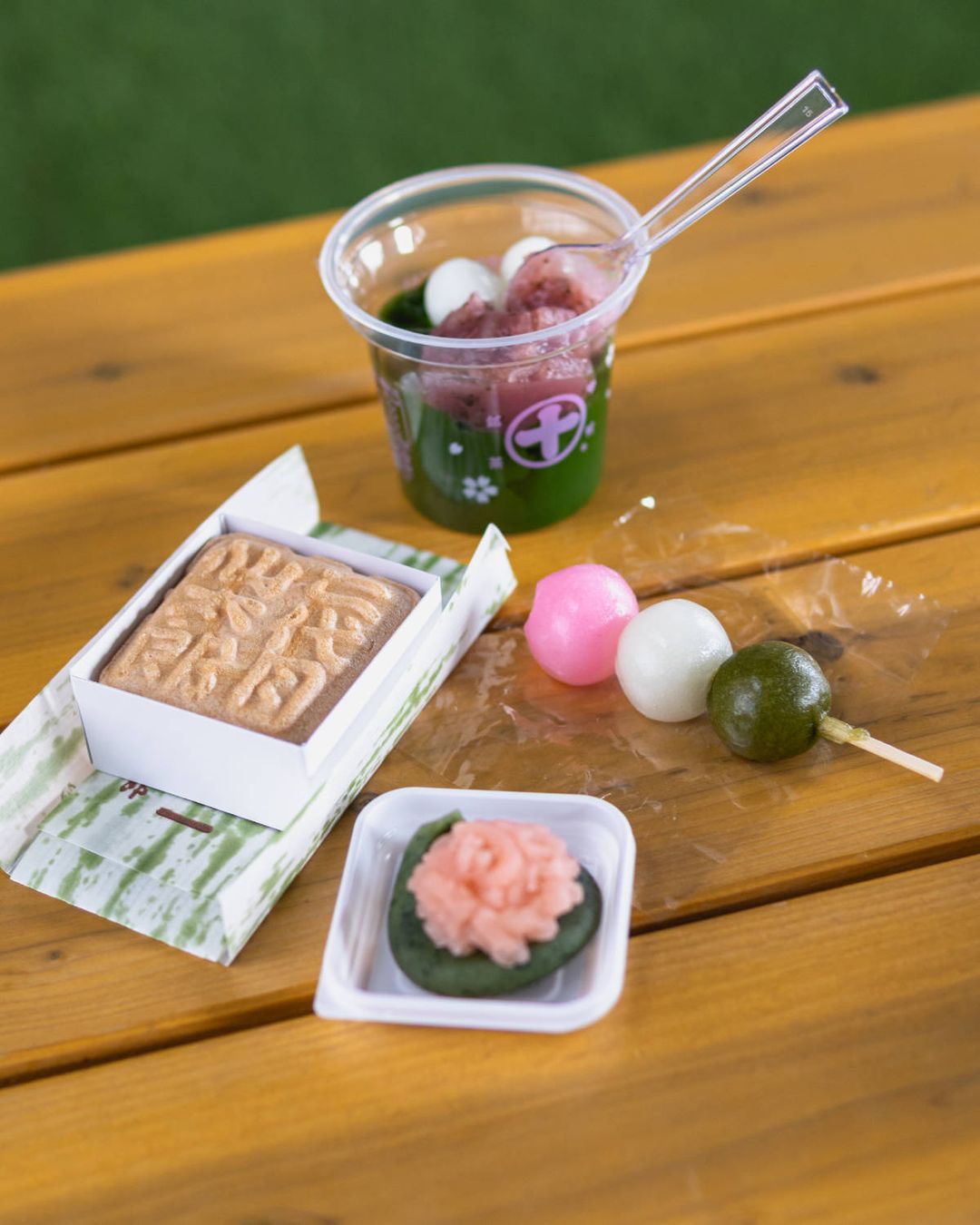 Vegan Traditional Japanese Snacks & Sweets + Where To Find Them