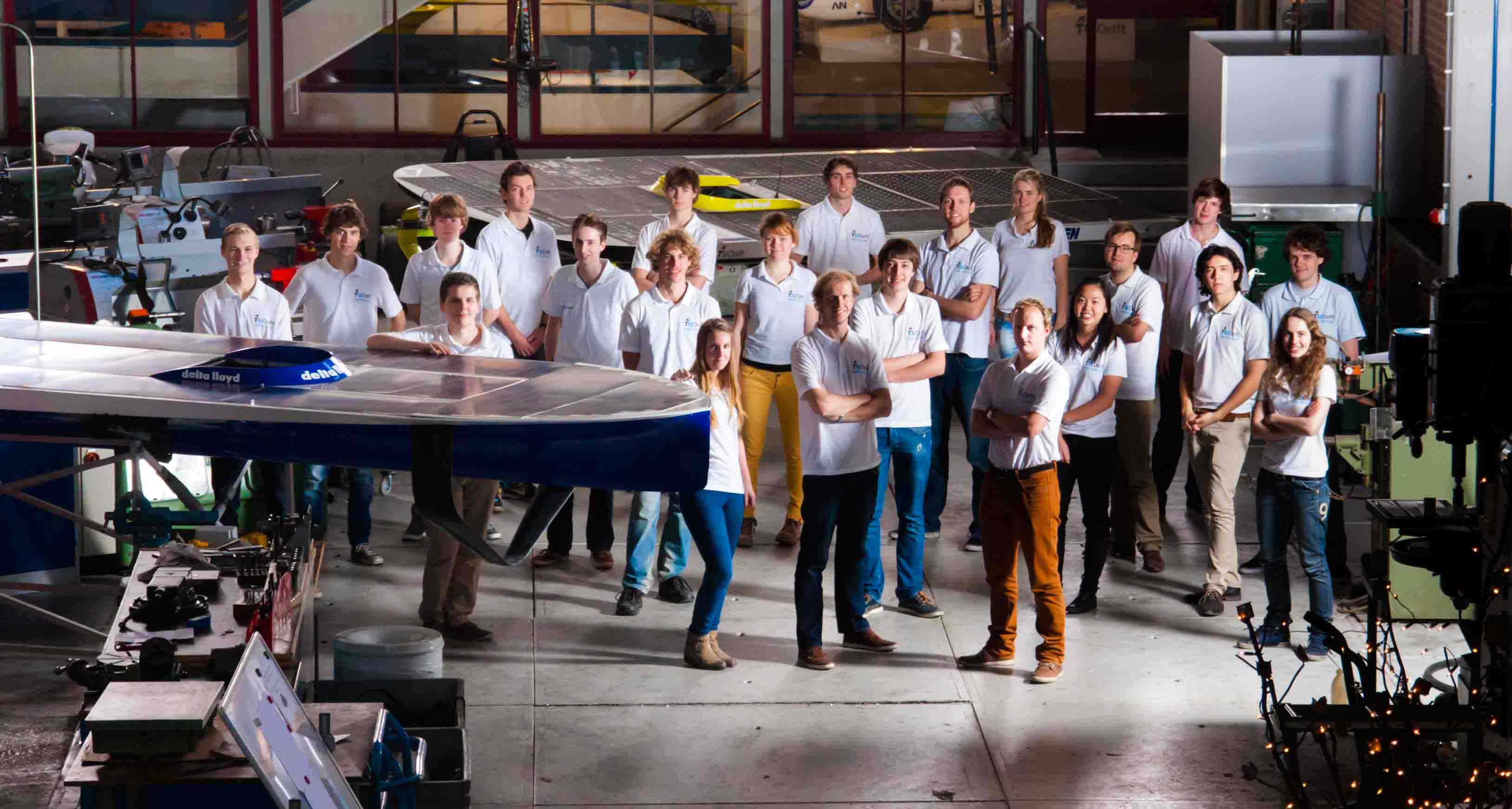 Flying Fish - Design of hydrofoils for the TU Delft Solar Boat