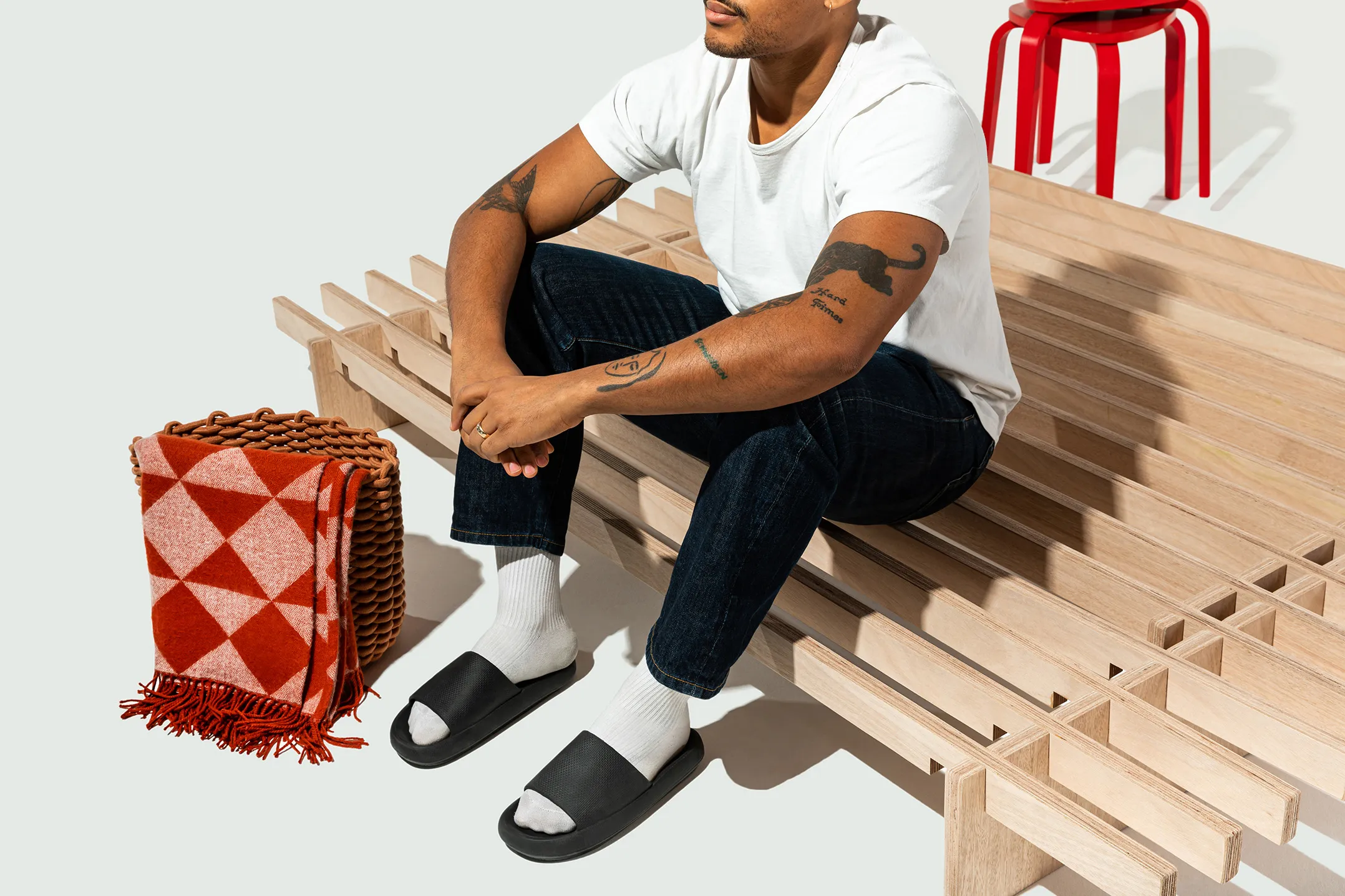 Best Canadian Bed Frames - Quagga Designs