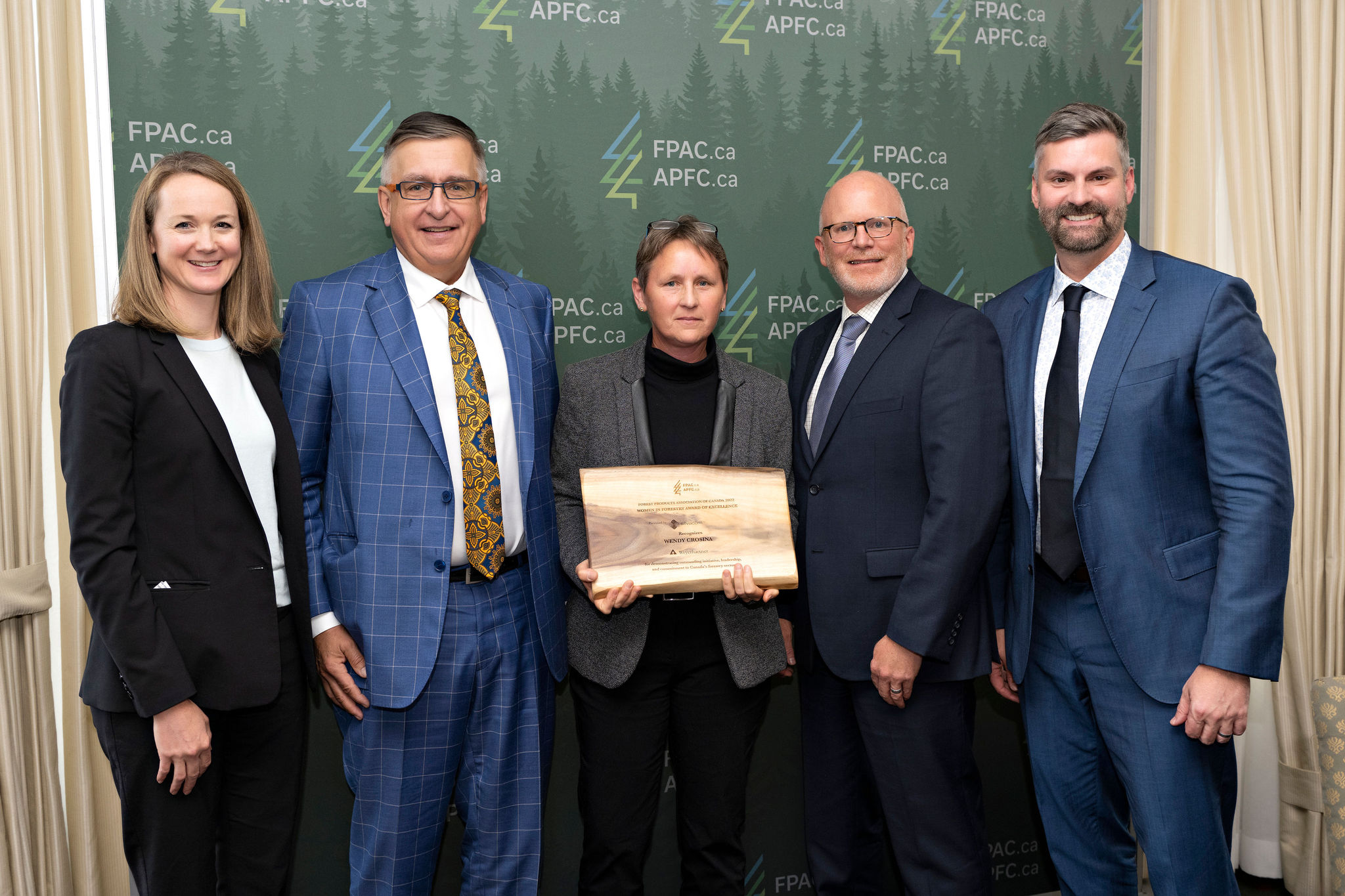 Wendy Crosina of Weyerhaeuser Canadian Timberlands Receives Women in ...