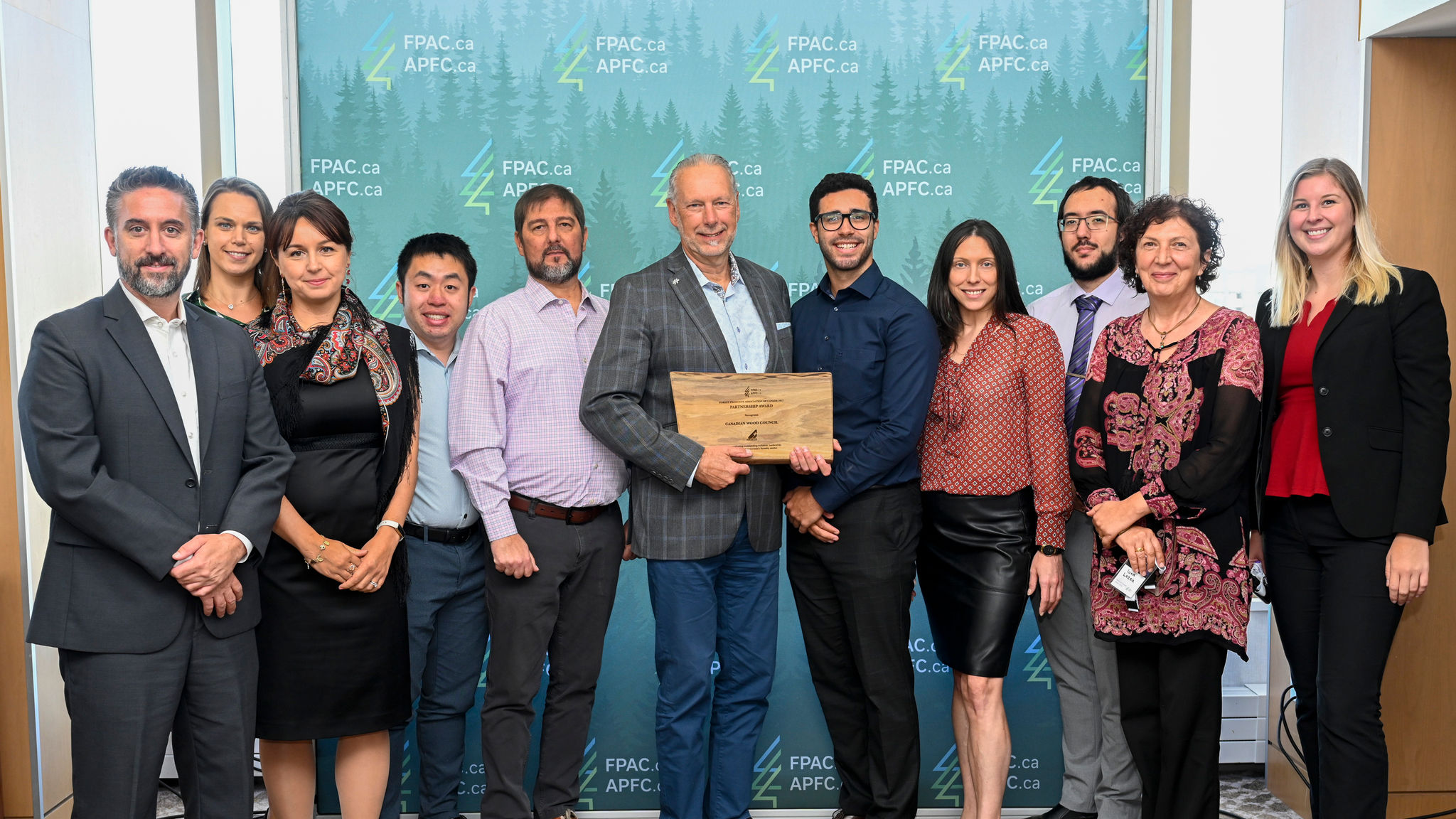 Canadian Wood Council (CWC) Receives Partnership Award for Outstanding ...