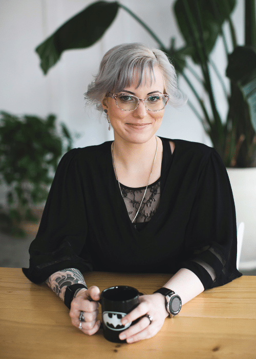 Am I Missing Out On Life? Signs You're Missing Out & What To Do ...