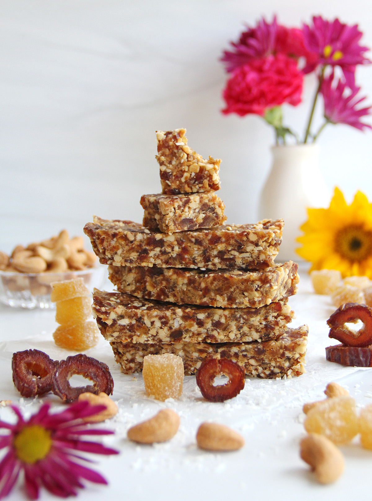 Easy Homemade Larabars (+ Infinite Flavor Variations)