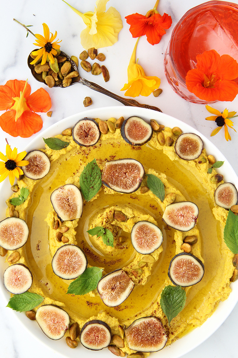 Golden Hummus (Superfood Turmeric Hummus)