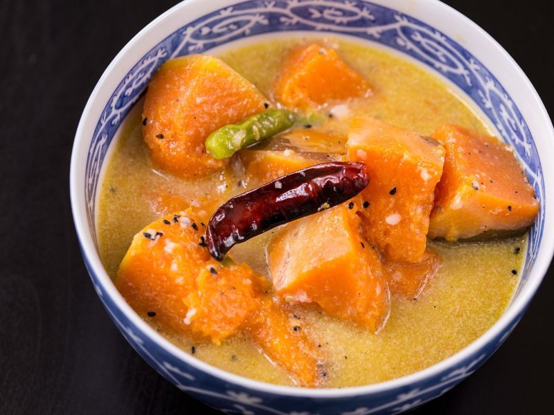 Jhinger Jhal—detailed recipe with video | Bong Eats recipe