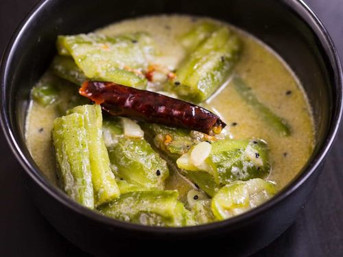 Jhinger Jhal—detailed recipe with video | Bong Eats recipe