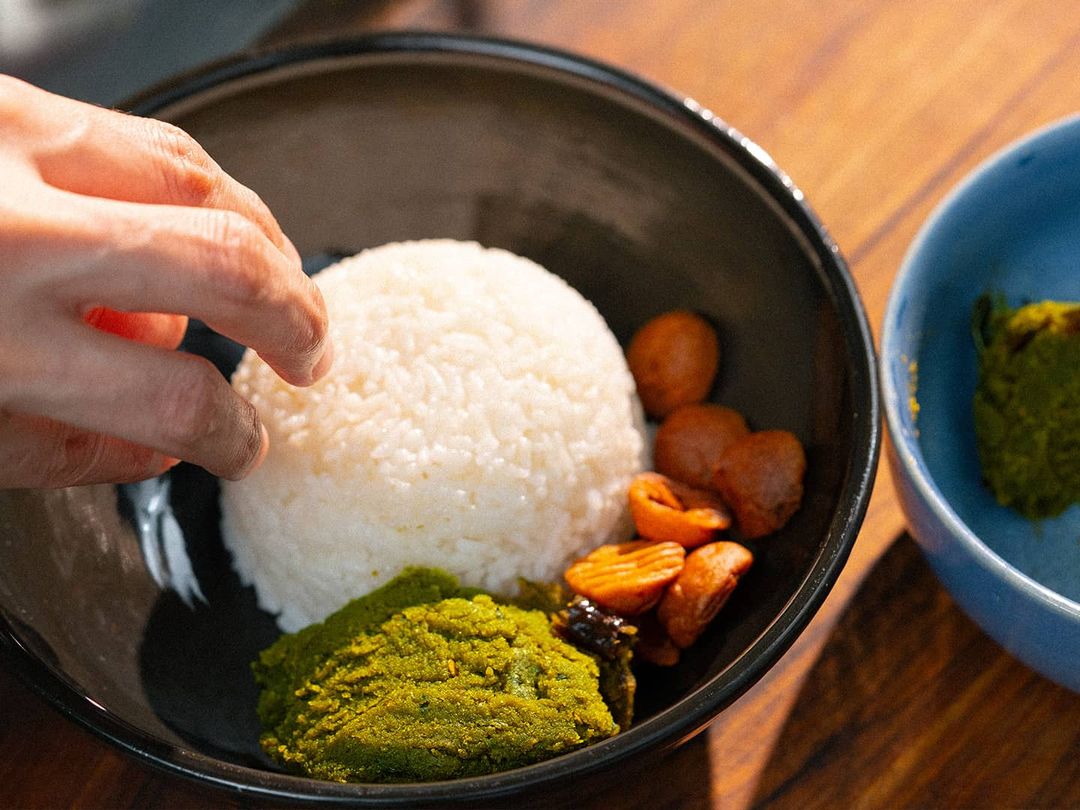 Chhatu’r Porota—detailed recipe with video | Bong Eats recipe