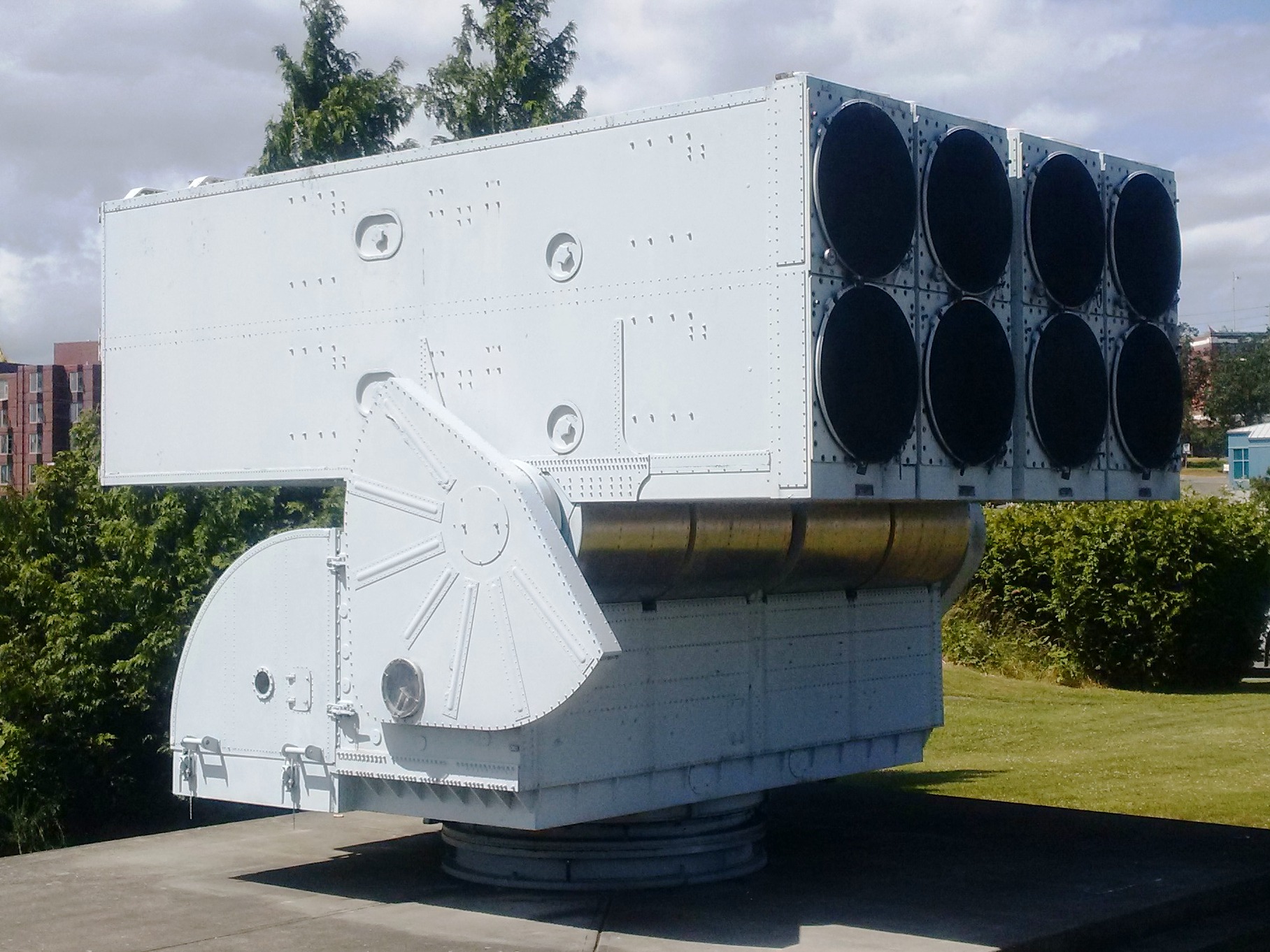 Artillery in Canada (1) British Columbia: Canadian Forces Base ...