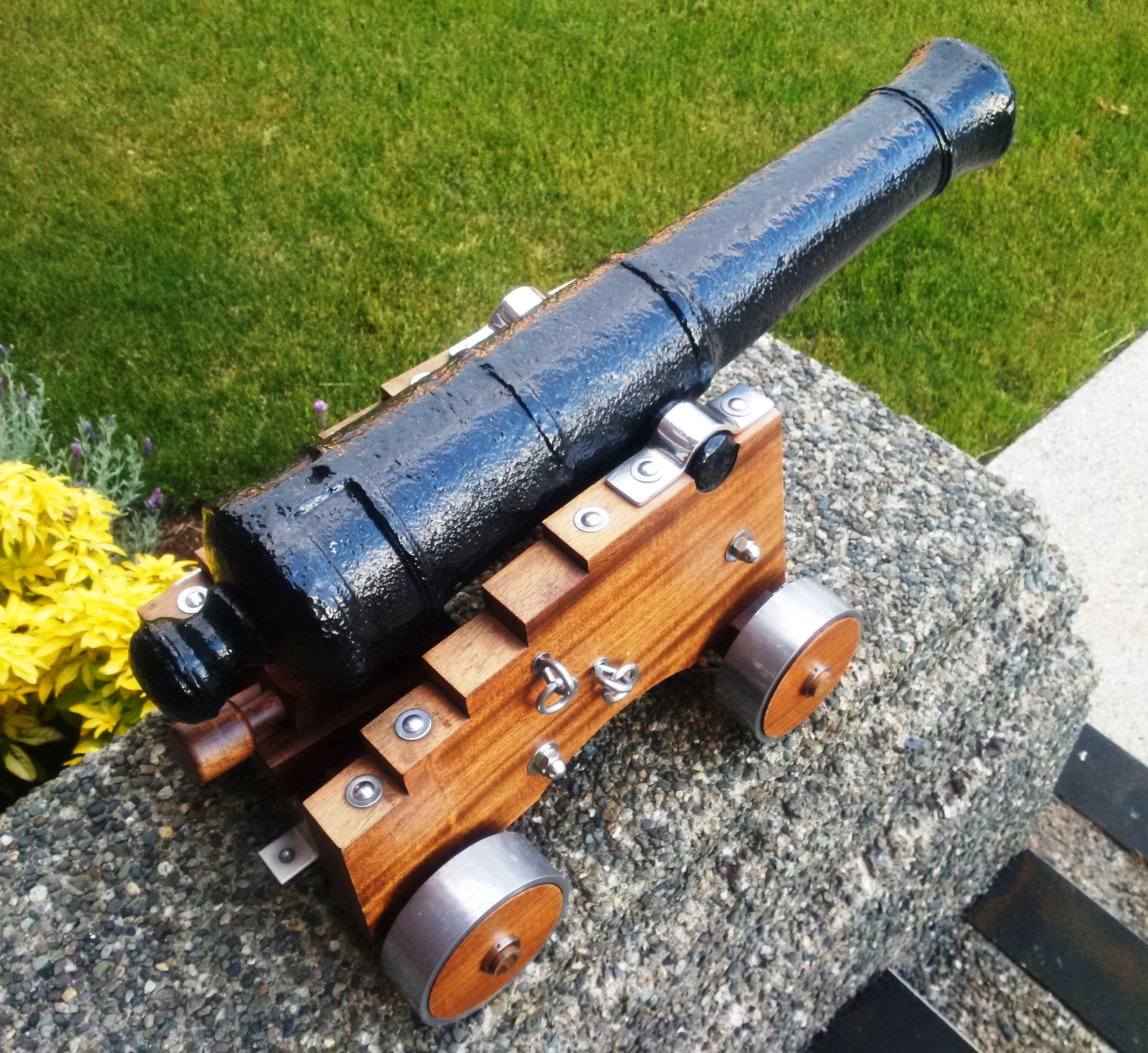 Artillery in Canada (1) British Columbia: Canadian Forces Base ...