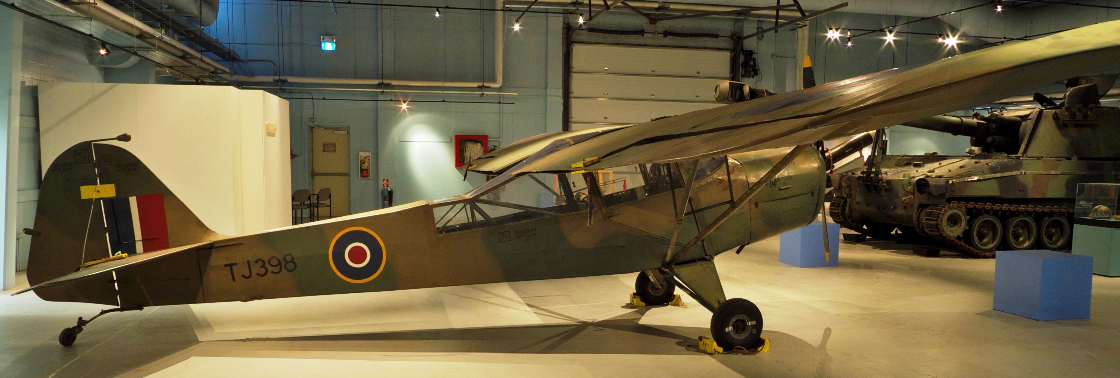 Canadian Warplanes 4: Taylorcraft Auster Mk. III, IV and V, Auster AOP.6