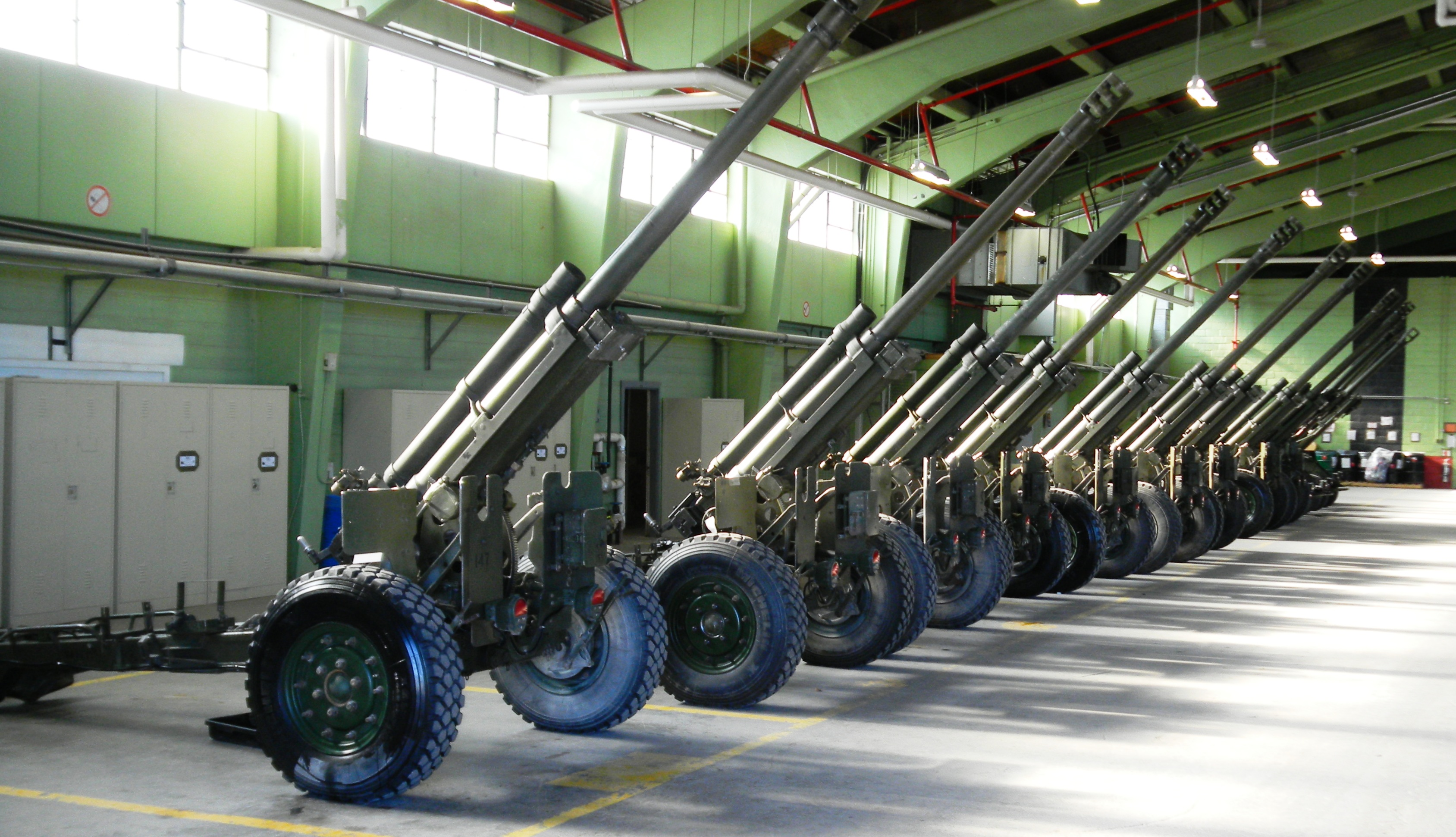 Artillery in Canada (7) New Brunswick: 5 Canadian Division Support Base ...