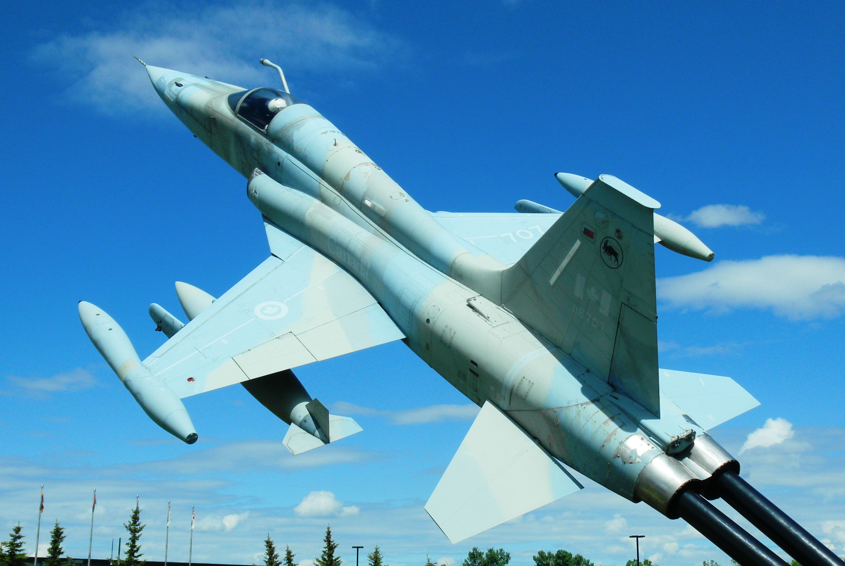 Canadian Warplanes (2) Alberta