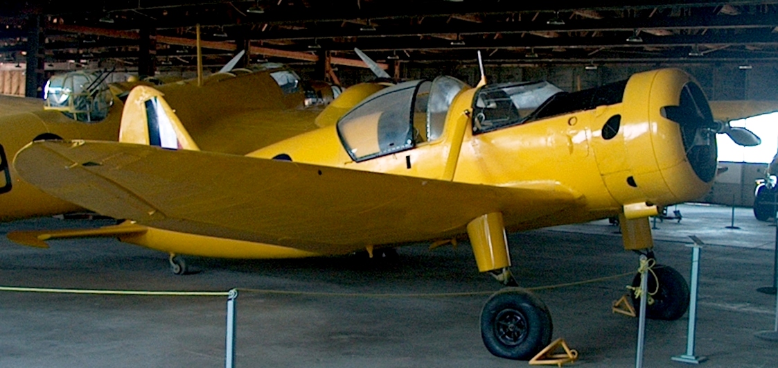 Canadian Warplanes 4: Fleet Fort