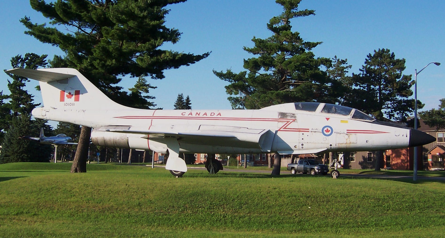Canadian Warplanes (5) Ontario, CFB Borden, Base Borden Military Museum