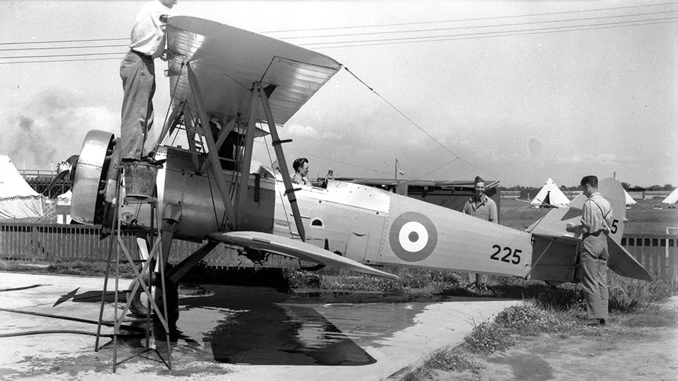 Canadian Warplanes 2: Avro 626 Prefect