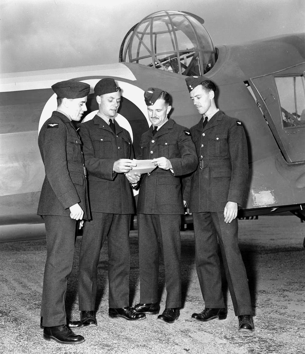 Canadian Warplanes 3: Avro Anson