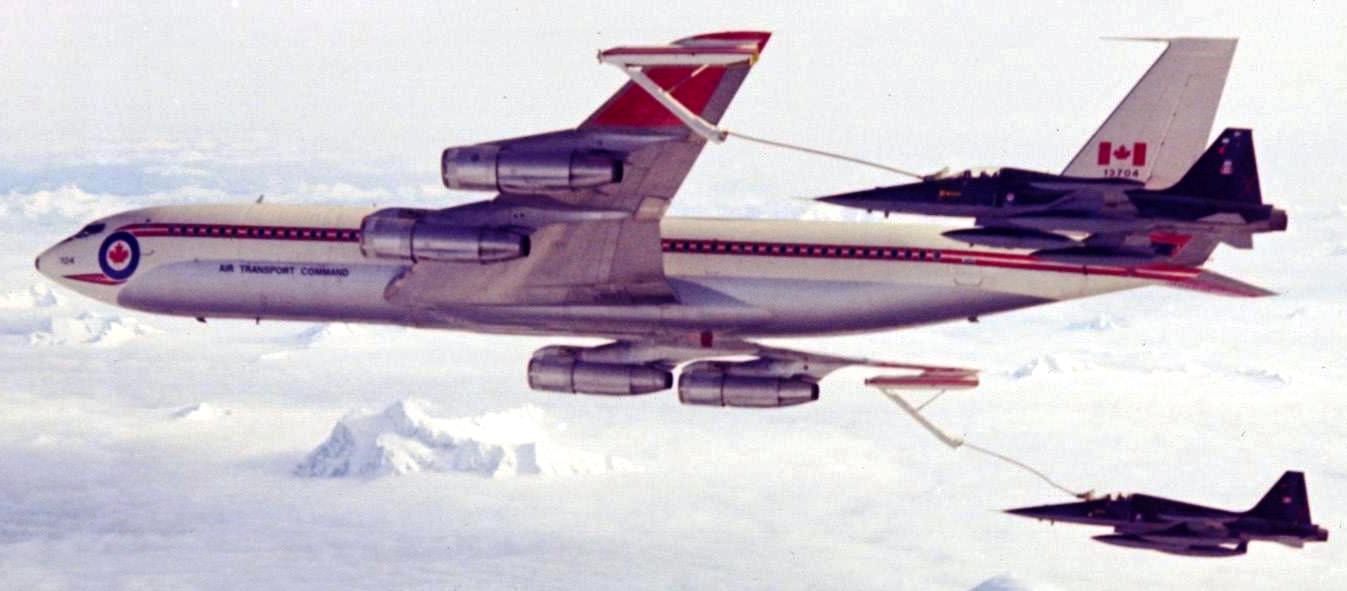 Canadian Warplanes 6: Boeing CC-137 (Boeing 707-320C)