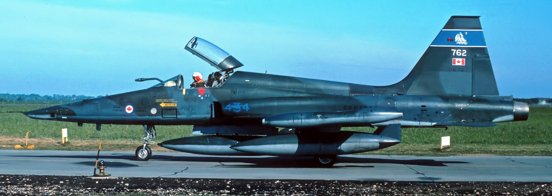 Canadian Warplanes 6: Canadair CF-116 Freedom Fighter