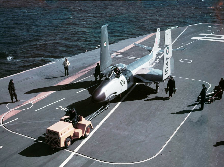 Canadian Warplanes 6: McDonnell F2H-3 Banshee