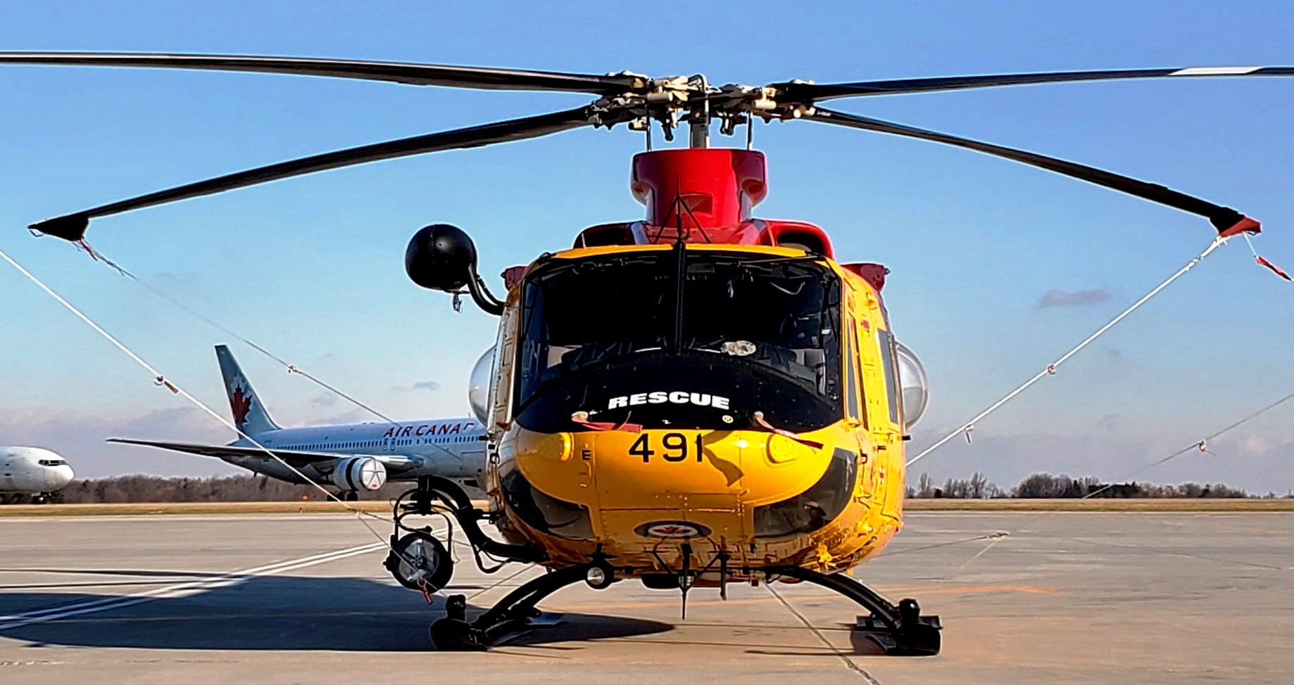 Canadian Warplanes 7: Bell CH-146 Griffon helicopter