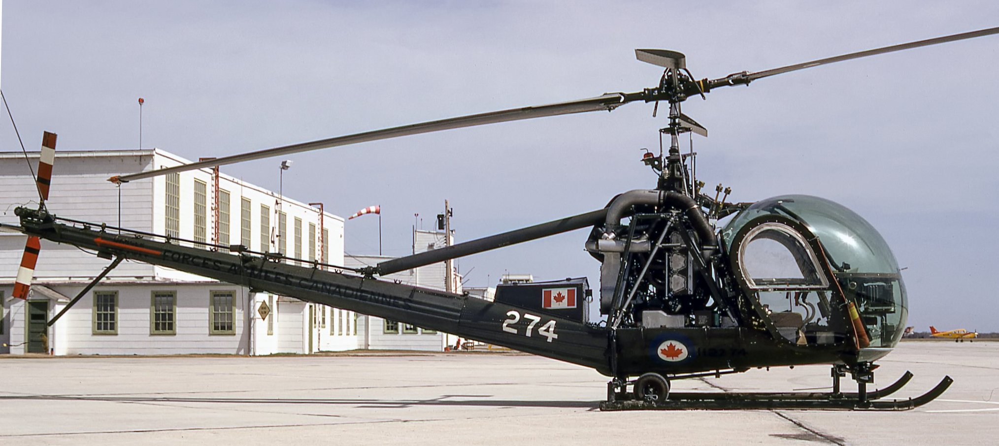 Canadian Warplanes 7: Hiller CH-112 Nomad helicopter