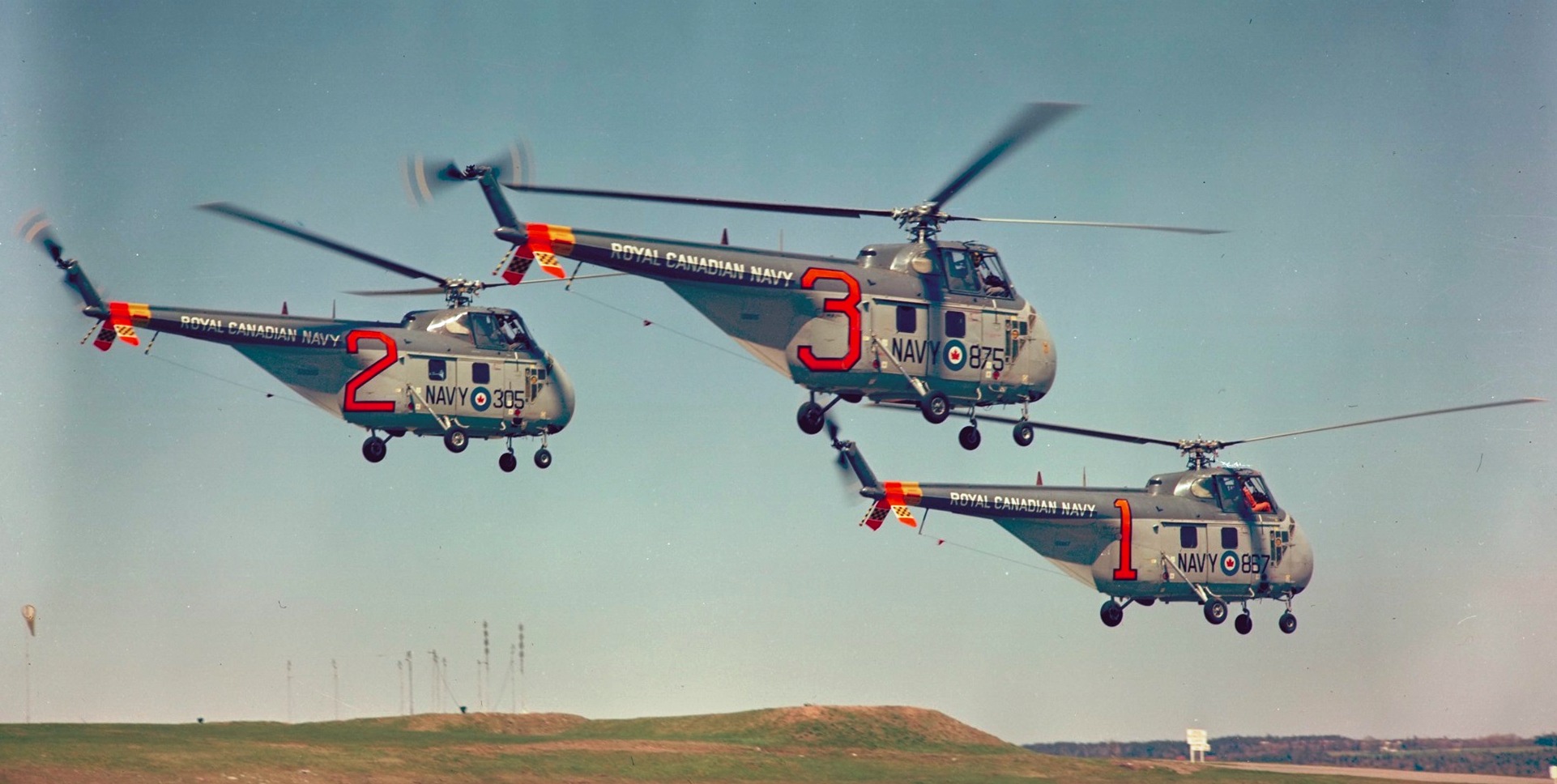 Canadian Warplanes 7: Sikorsky H-19 and HO4S-3 Sea Horse helicopter