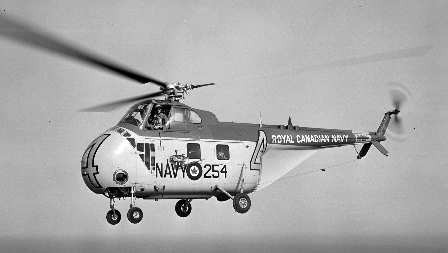 Canadian Warplanes 7: Sikorsky H-19 and HO4S-3 Sea Horse helicopter