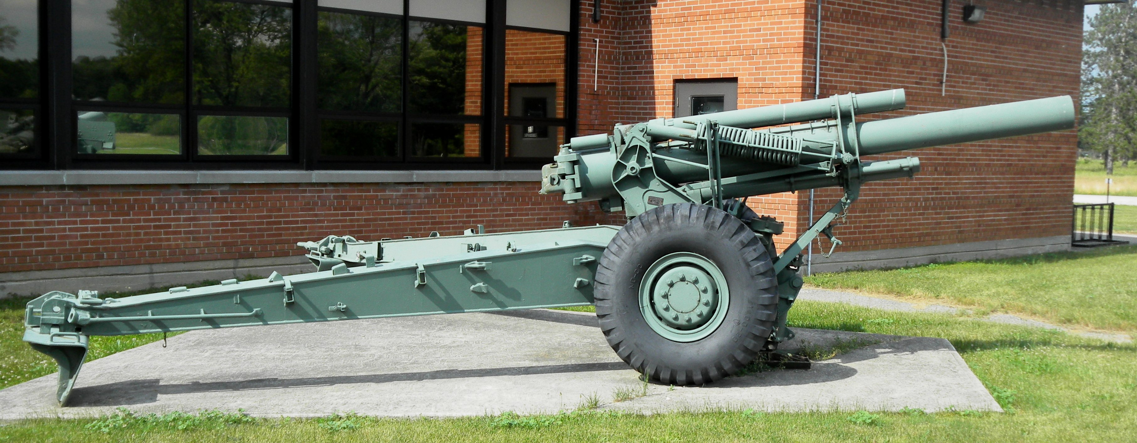 Artillery in Canada (5) Ontario: CFB Borden Military Museum