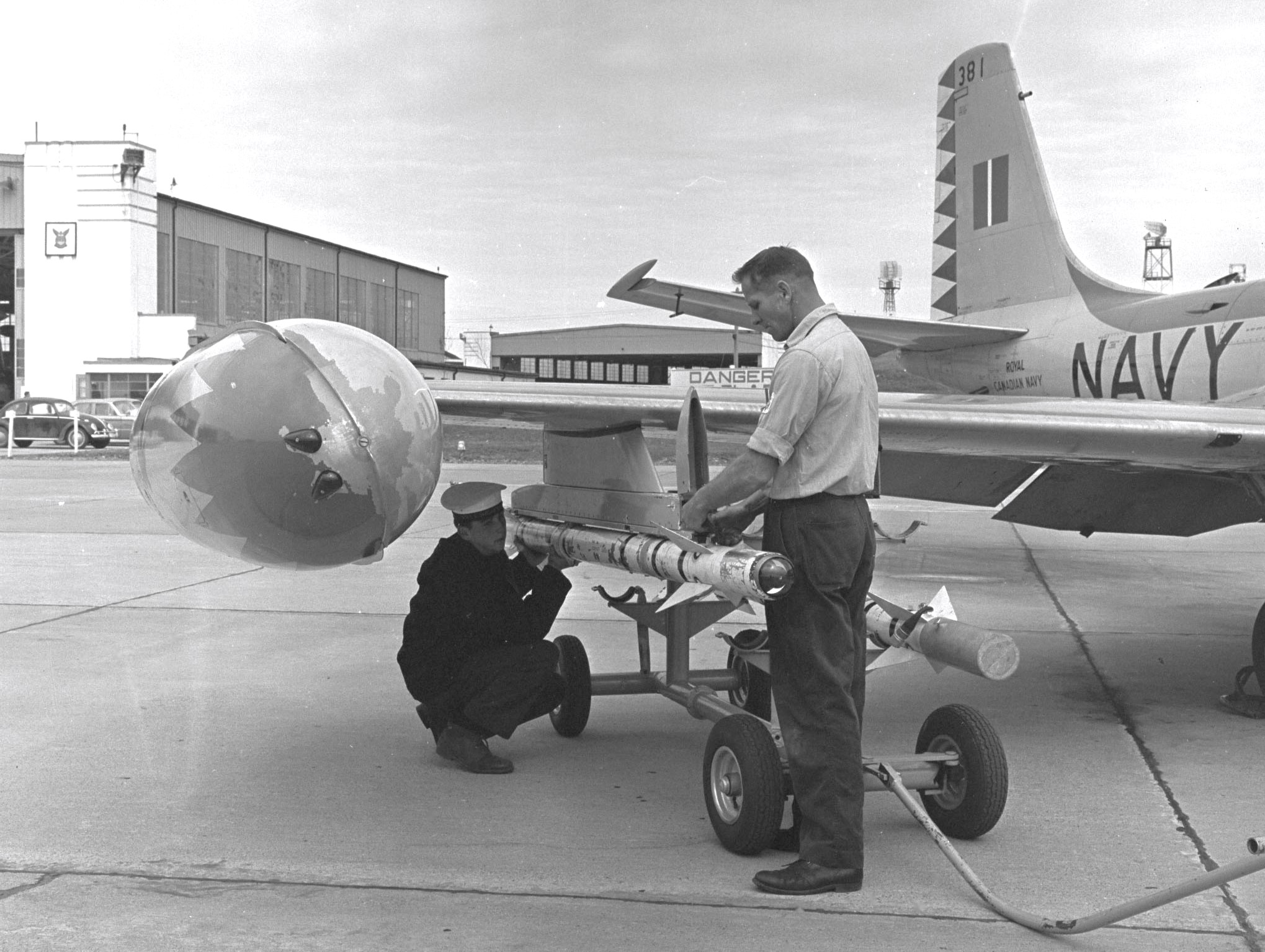 Canadian Warplanes 6: McDonnell F2H-3 Banshee