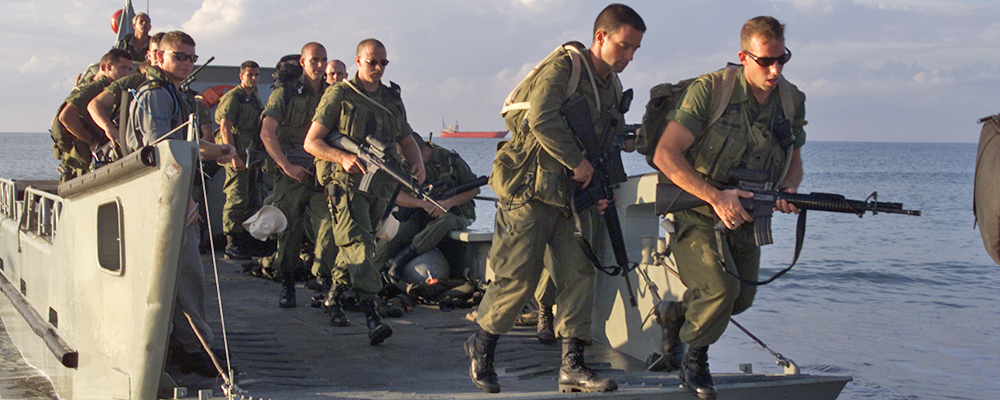 Canadians on United Nations (UN) Peacekeeping and NATO-led Peacemaking ...