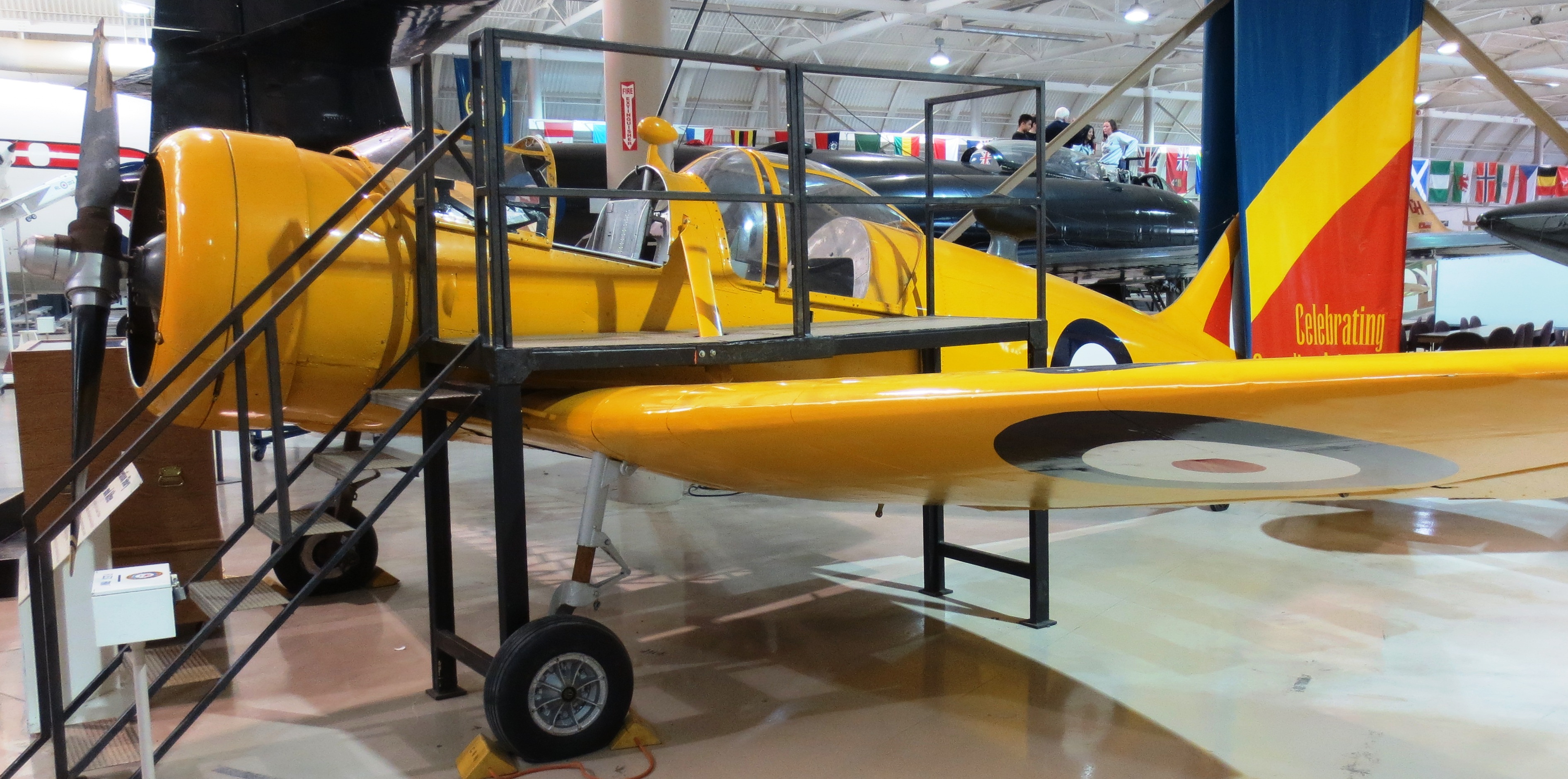 Canadian Warplanes 4: Fleet Fort