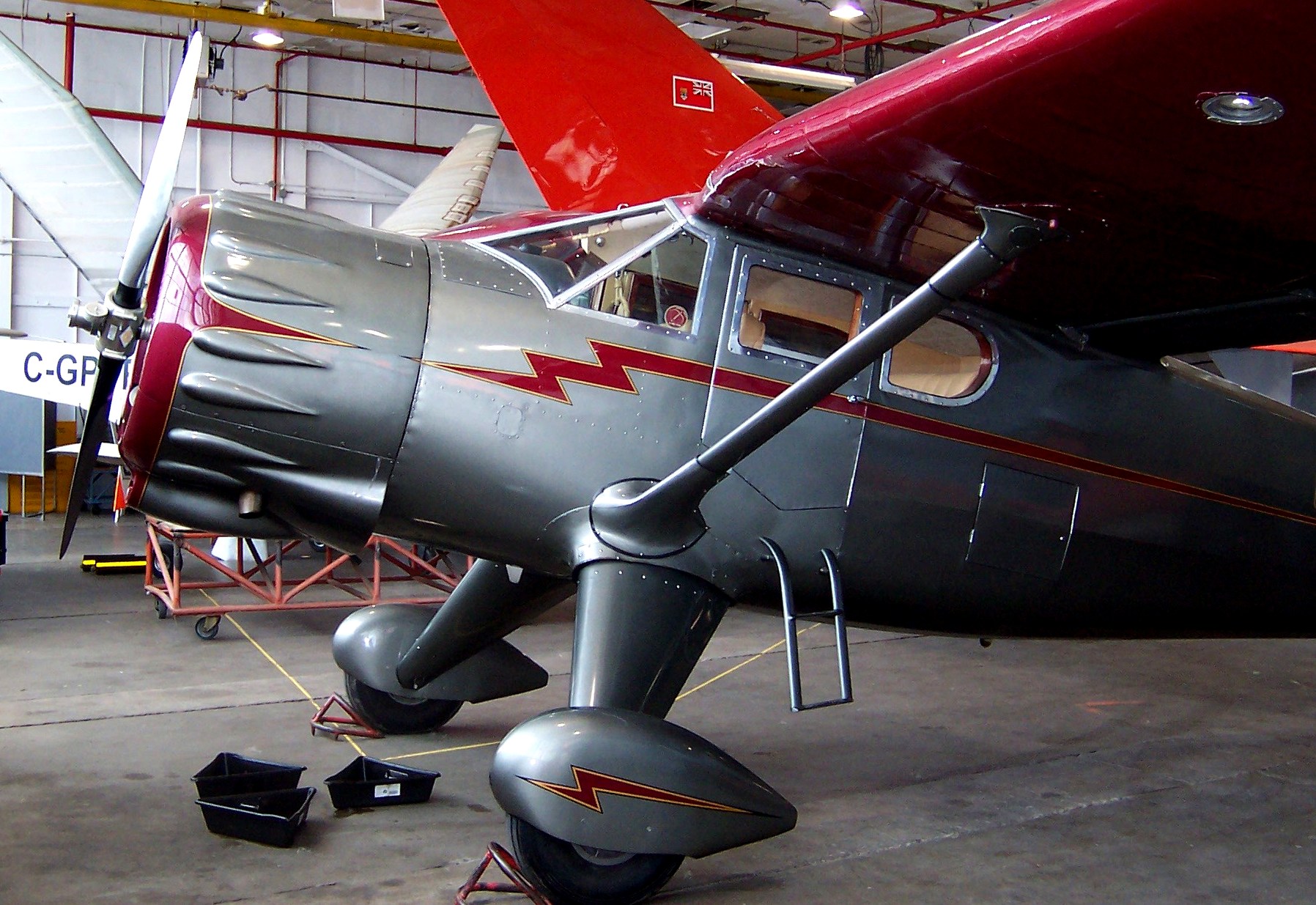 Canadian Warplanes 4: Stinson Reliant