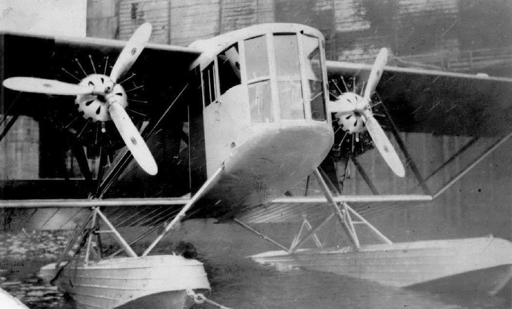 Canadian Warplanes 2: Canadian Vickers Velos floatplane