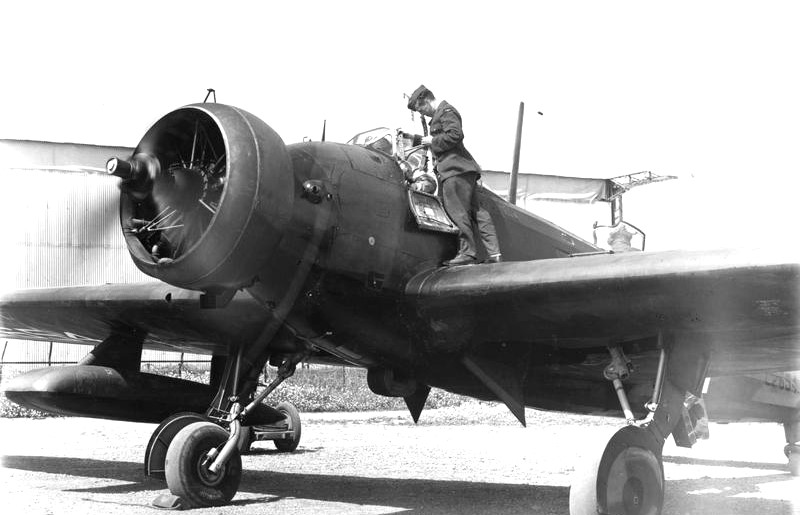 Canadian Warplanes 1: Vickers Wellesley