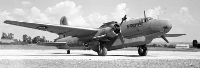 Canadian Warplanes 4: Vickers Warwick