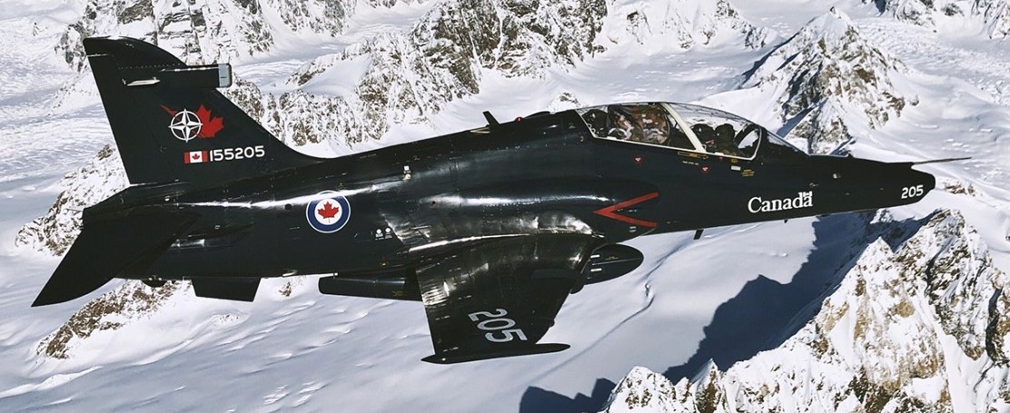 Canadian Warplanes 6: British Aerospace (HS) CT-155 Hawk