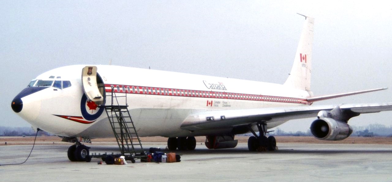 Canadian Warplanes 6: Boeing CC-137 (Boeing 707-320C)