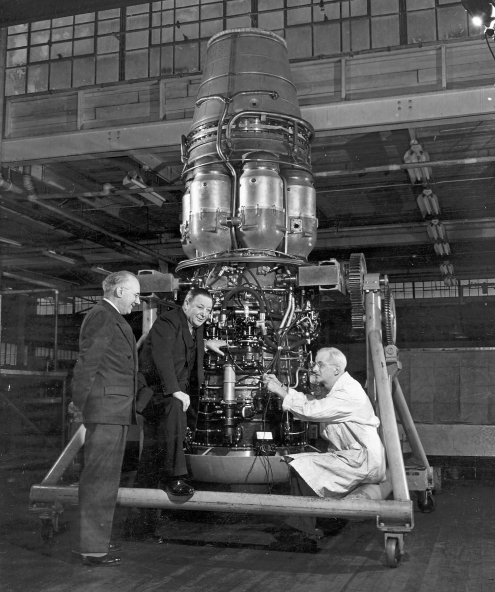 Classic Historical Canadian Science and Technology Photos