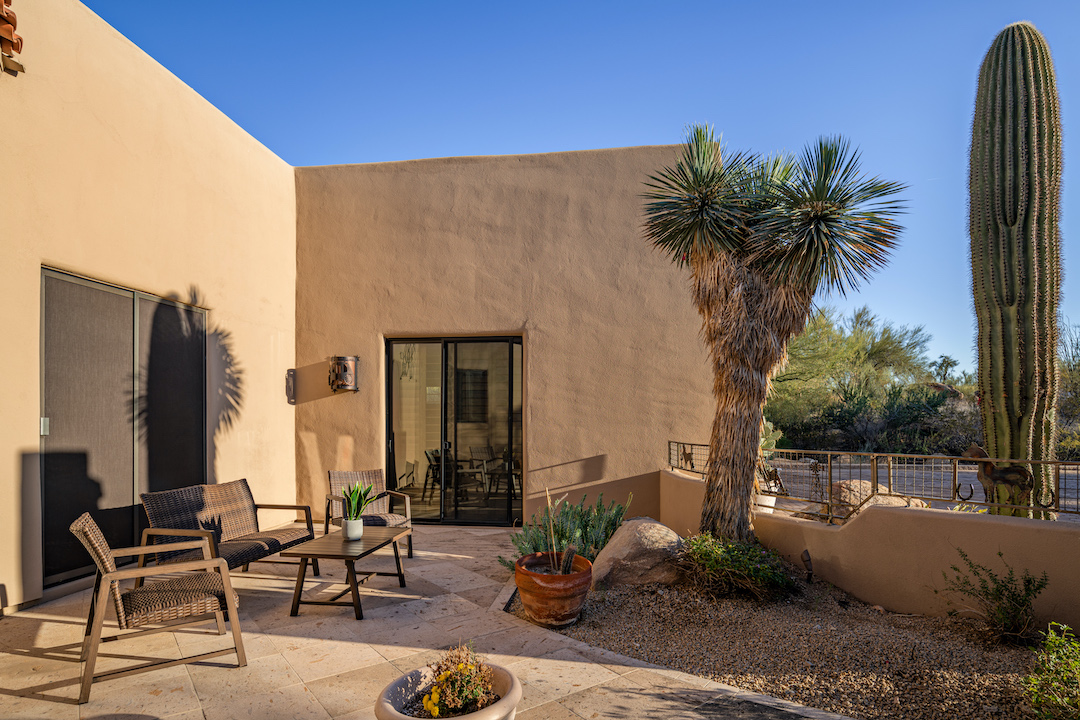 Stagecoach Pass | 12 Guests • 5 Bedrooms • Movie Theatre