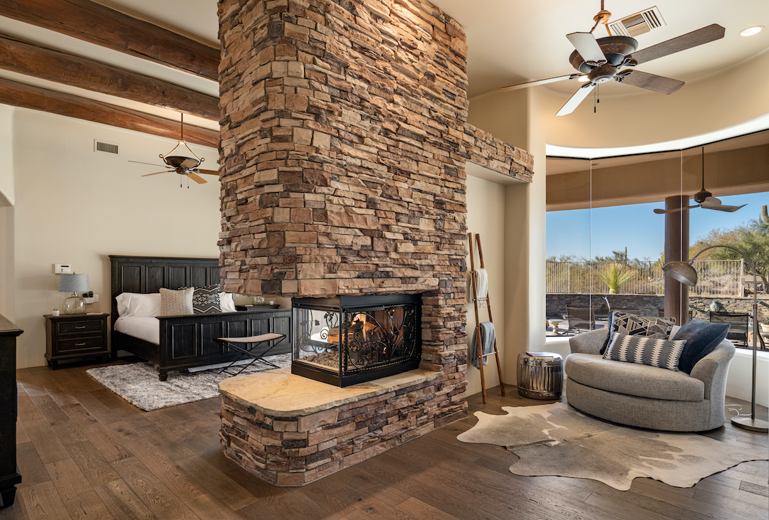 Stagecoach Pass | 12 Guests • 5 Bedrooms • Movie Theatre