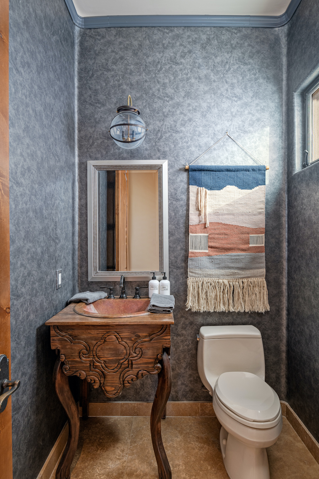 Stagecoach Pass | 12 Guests • 5 Bedrooms • Movie Theatre