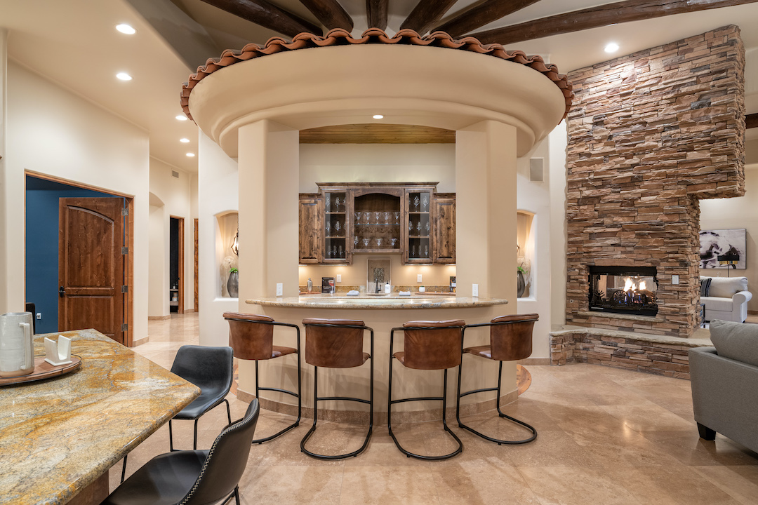 Stagecoach Pass | 12 Guests • 5 Bedrooms • Movie Theatre