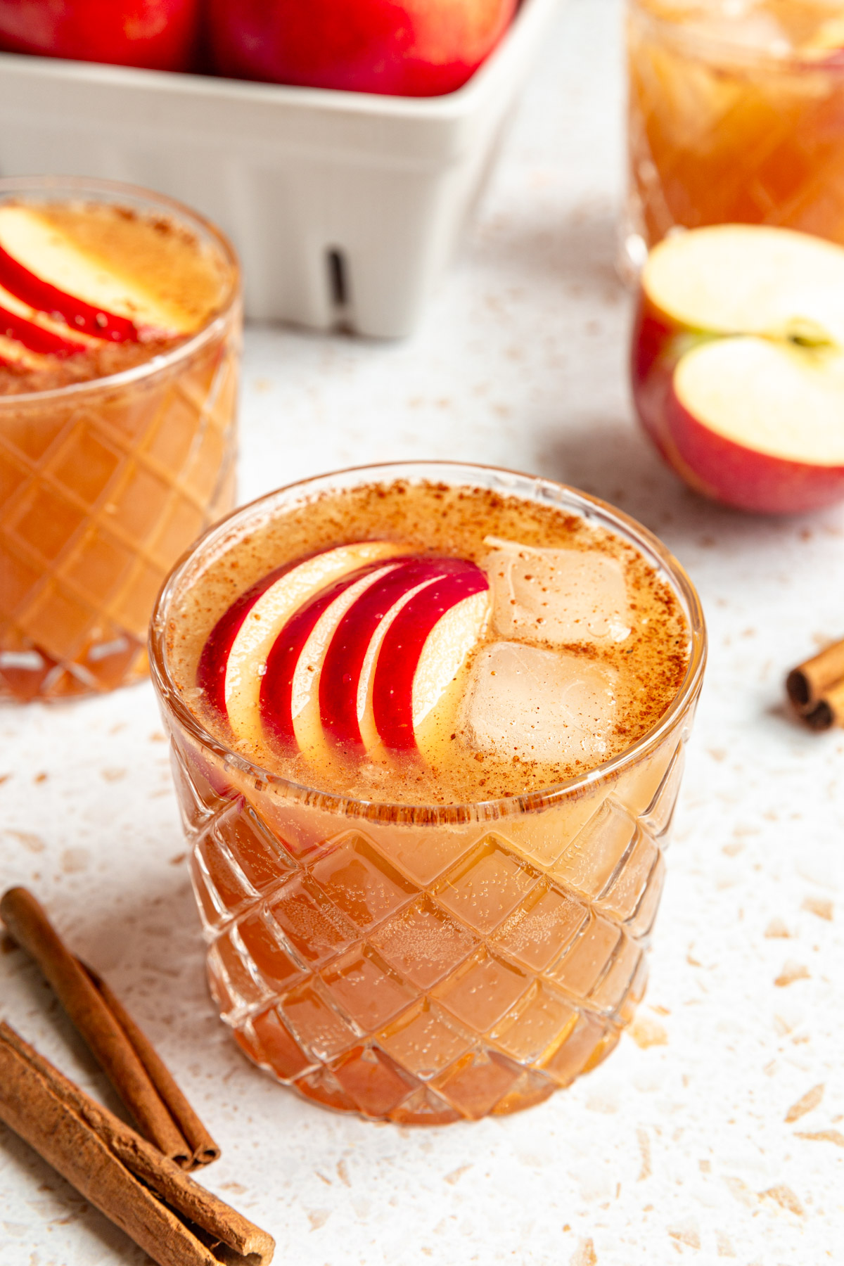 Easy Apple Mocktail (Refined Sugar Free)