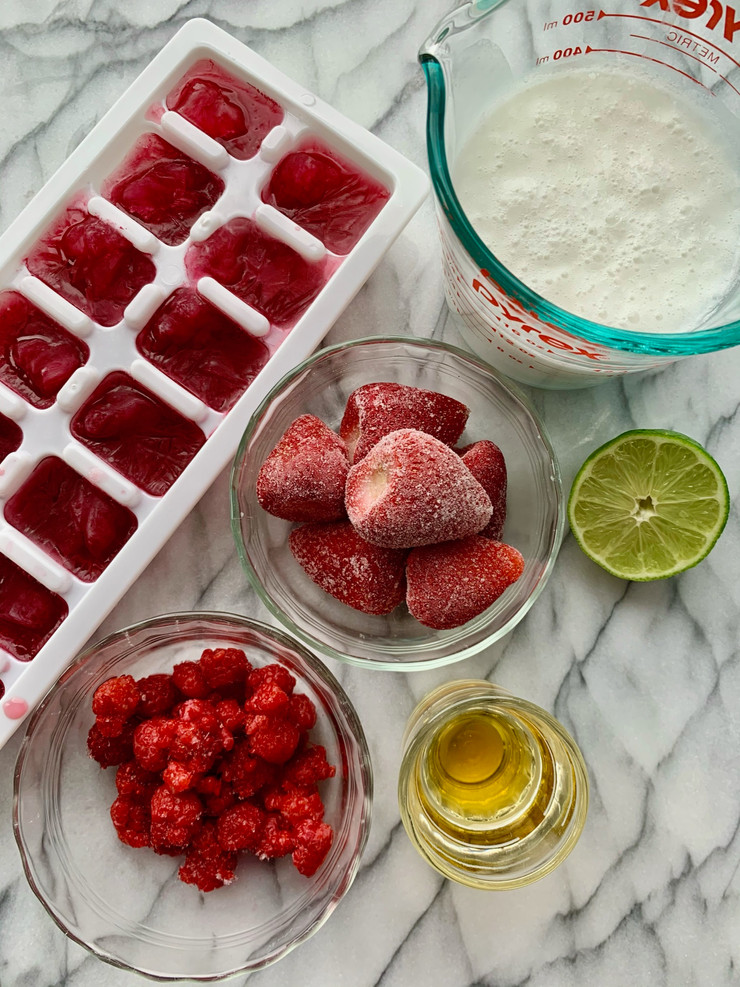 Hibiscus Berry Smoothie
